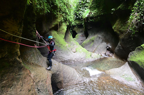 Titou Gorge (Middle) - ropewiki