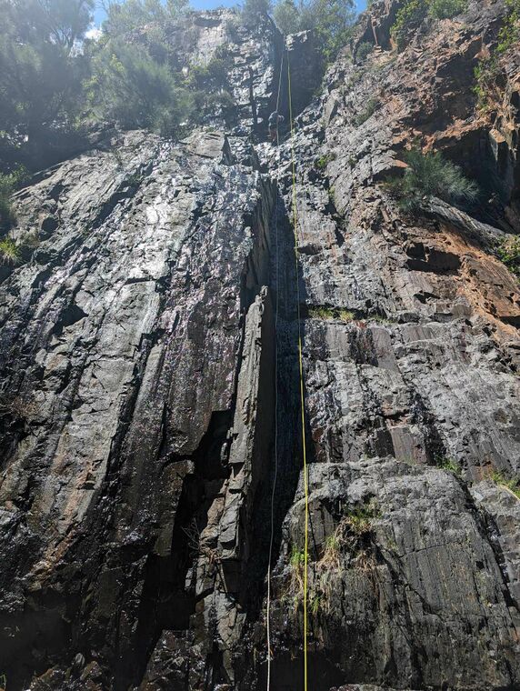 Long Gully - ropewiki