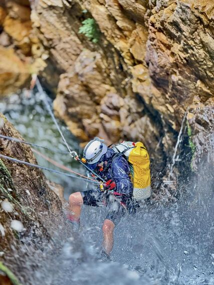 Danae Brook Canyon - ropewiki