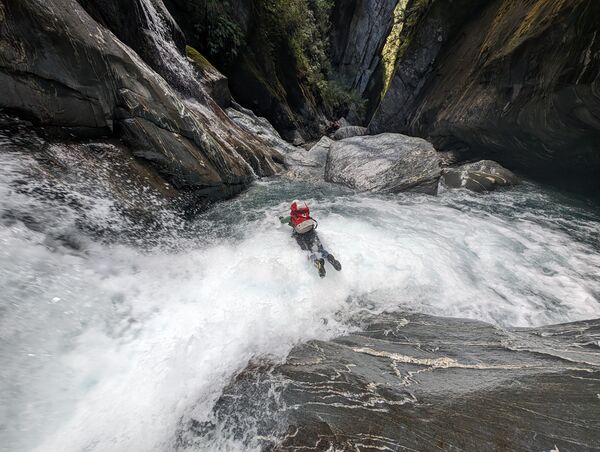 Fish River (Haast Pass) - ropewiki