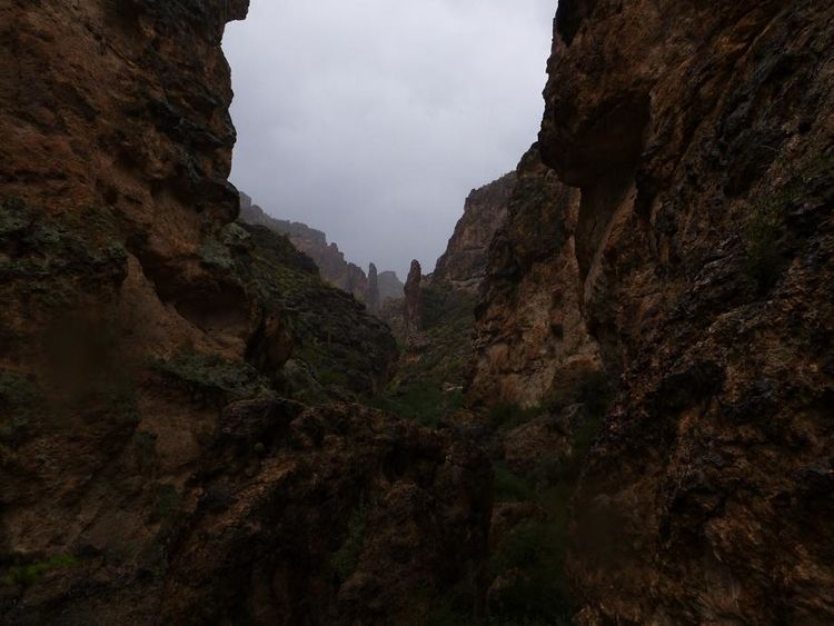 Crucifix Canyon Ropewiki